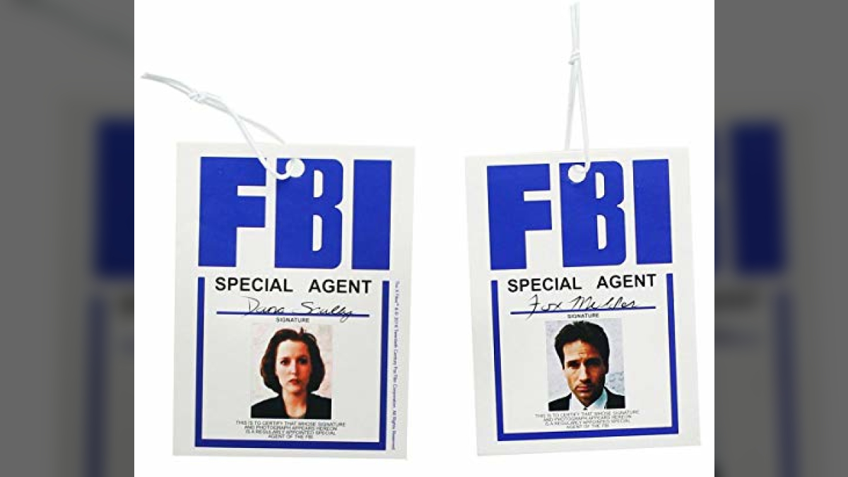 Mulder & Scully FBI Badge Air Freshener | The X-Phile